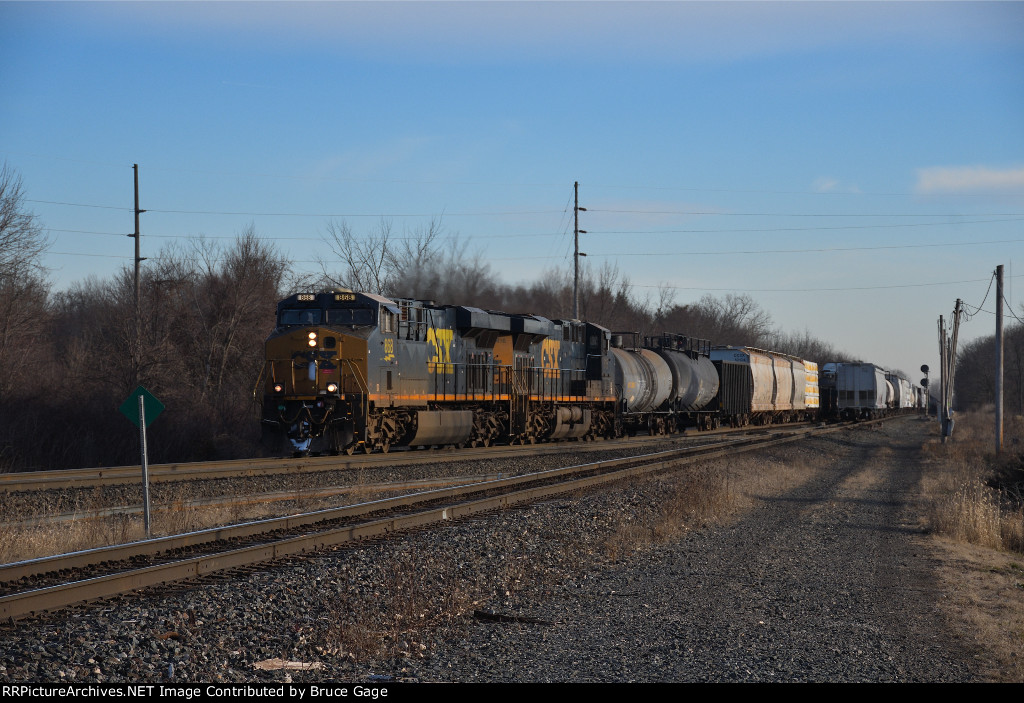 CSX 868